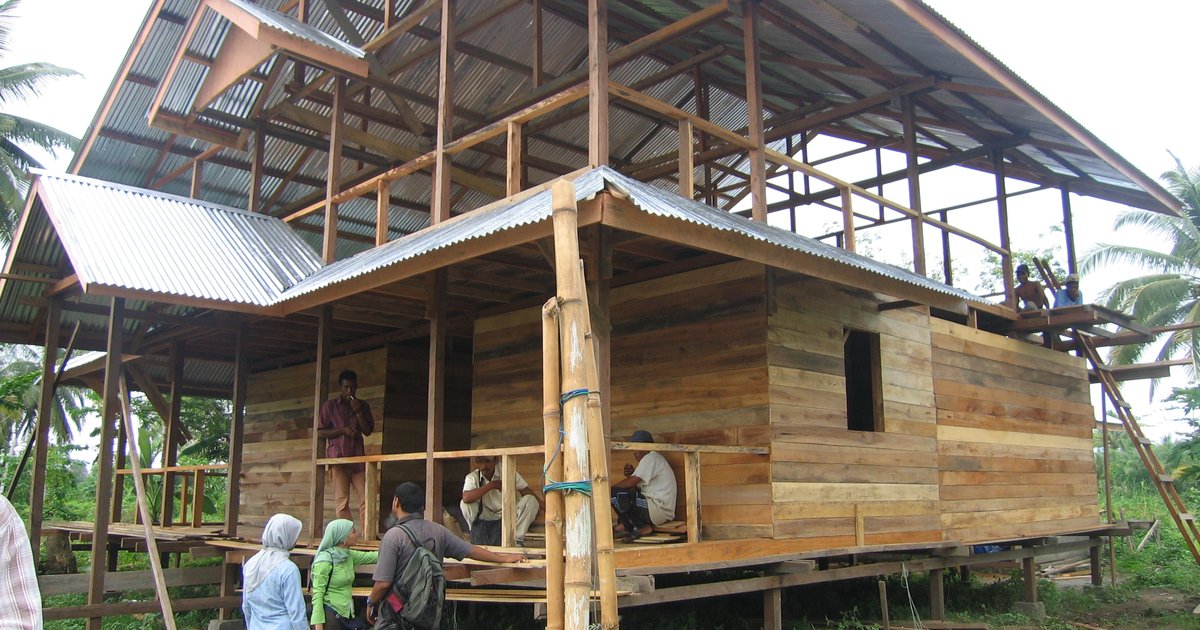 Rebuilding After Disasters Without Harming Nature | WWF