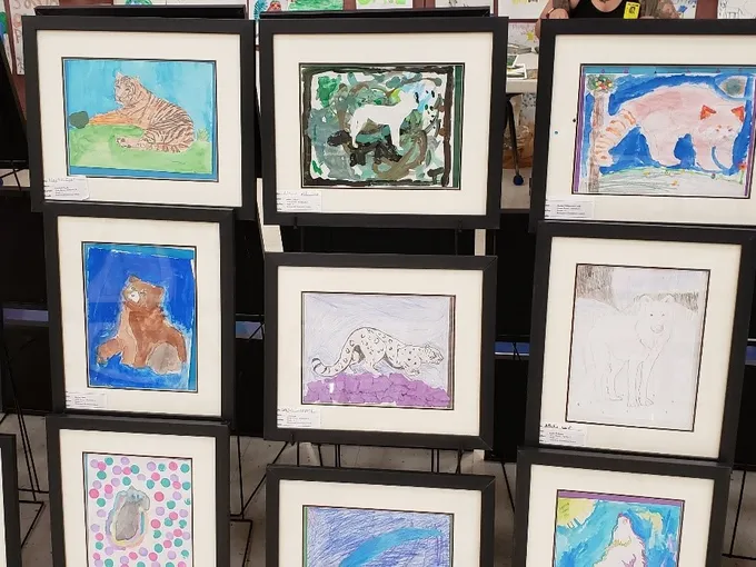 Molly Foster Engages Students in Art for Conservation | WWF